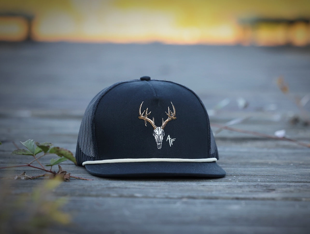 European Skull — All Black Rope – American Fetcher